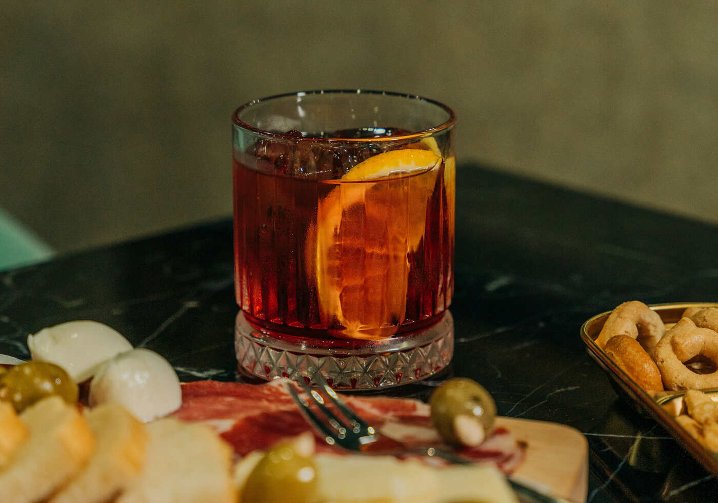 Best Non-Alcoholic Drinks: Top 2026 Picks